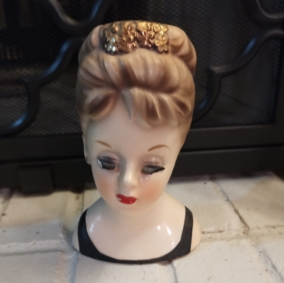 Inarco | Accents | Inarco Lady Head Planter Vase | Poshmark